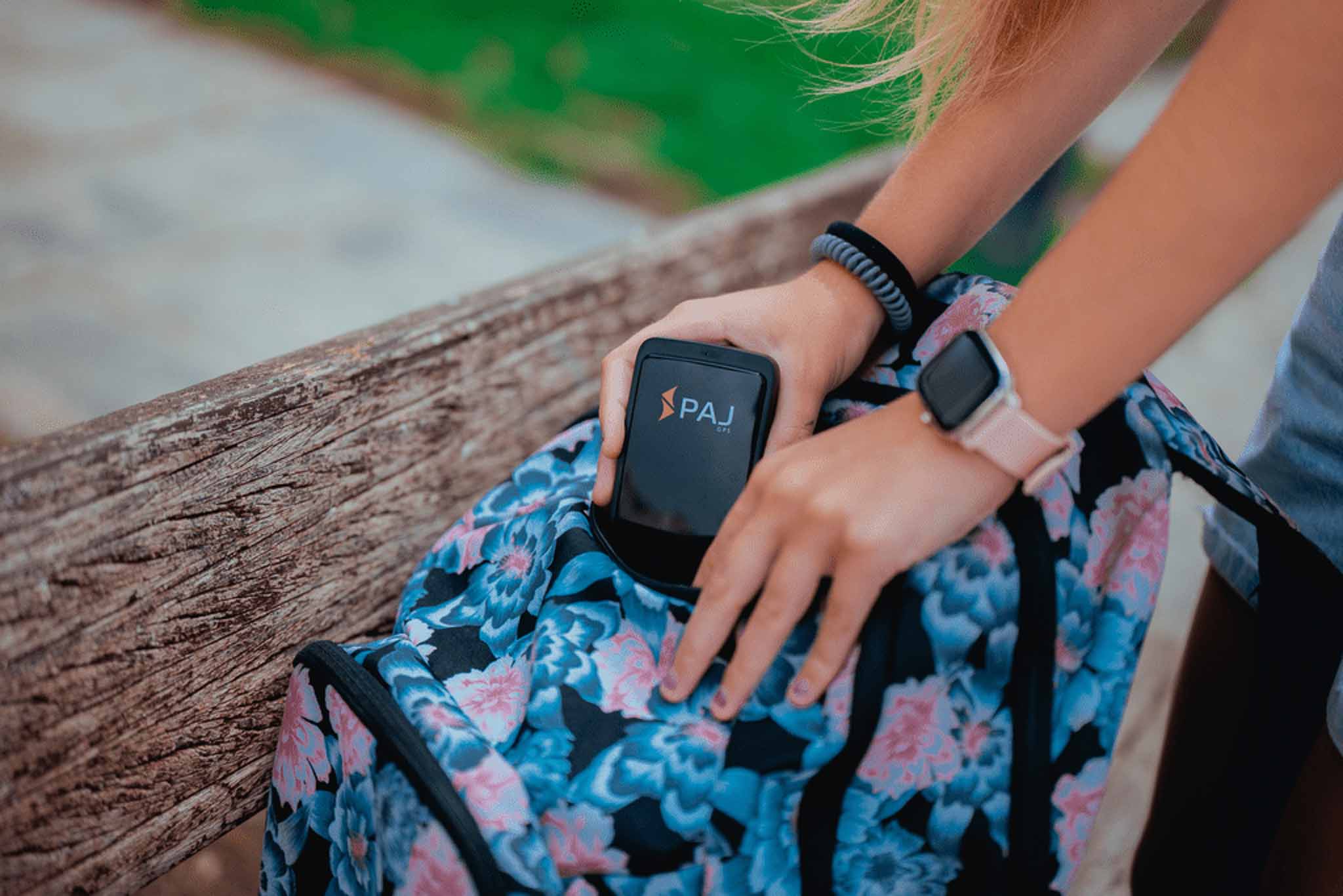 Traceurs GPS pour valises – Voyager en toute sérénité